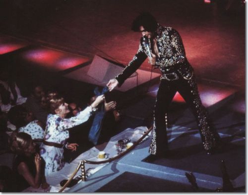 Ramblings of a Lifelong Elvis Fan – Part 51 – My First Elvis Concert ...
